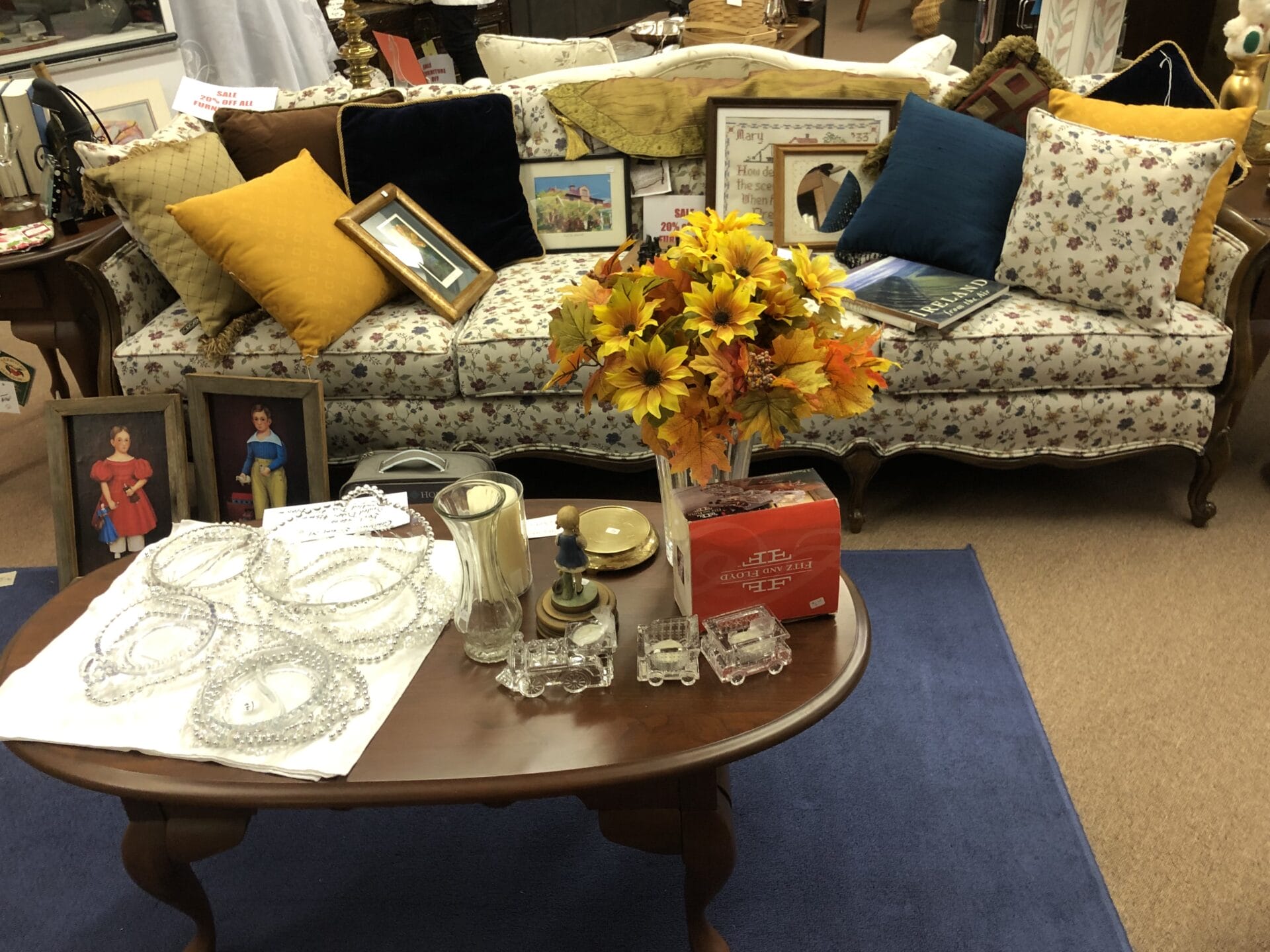 Fido's Finds and Kittie's Kollectibles - Martinsville Tourism